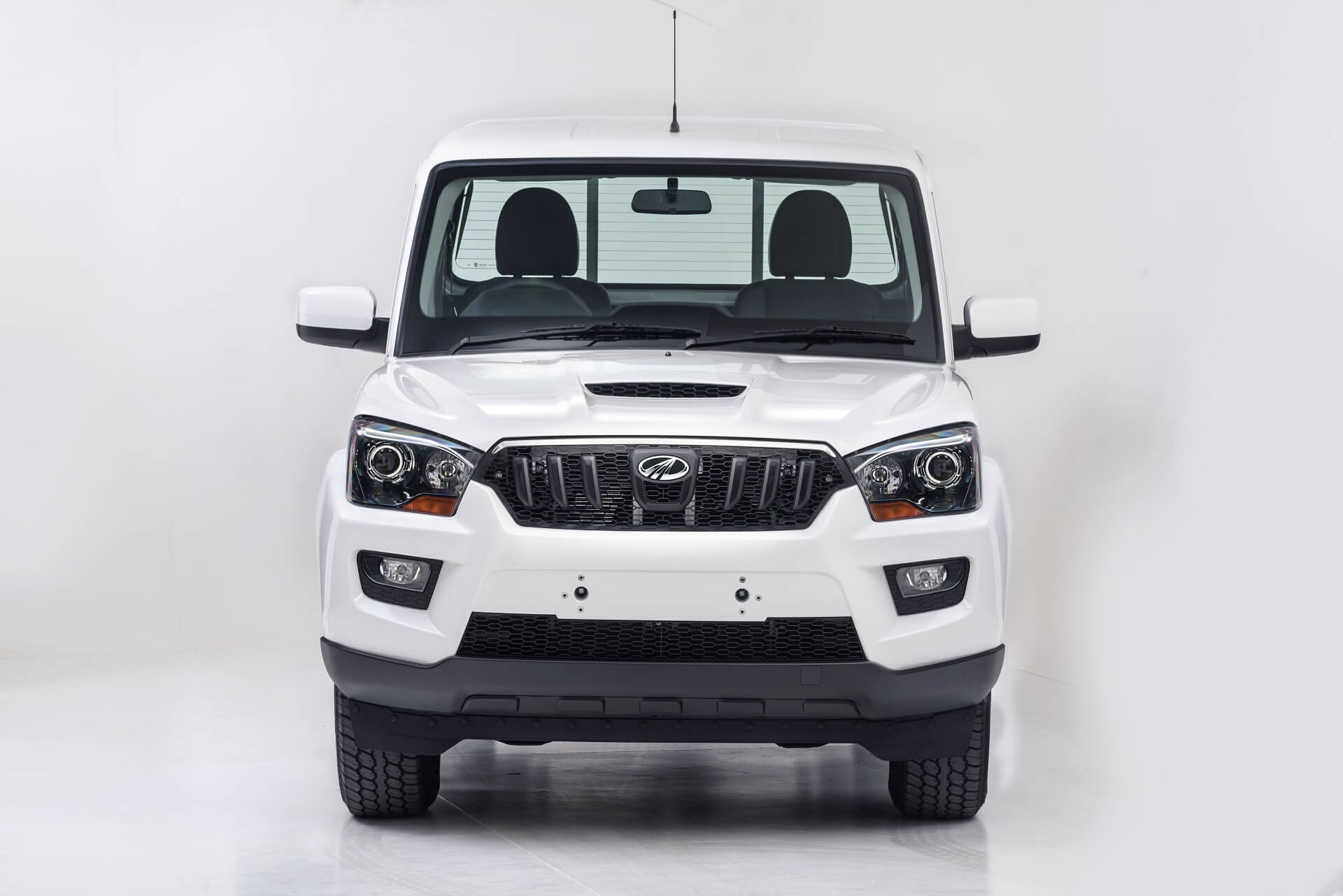 Specifications - Mahindra UAE