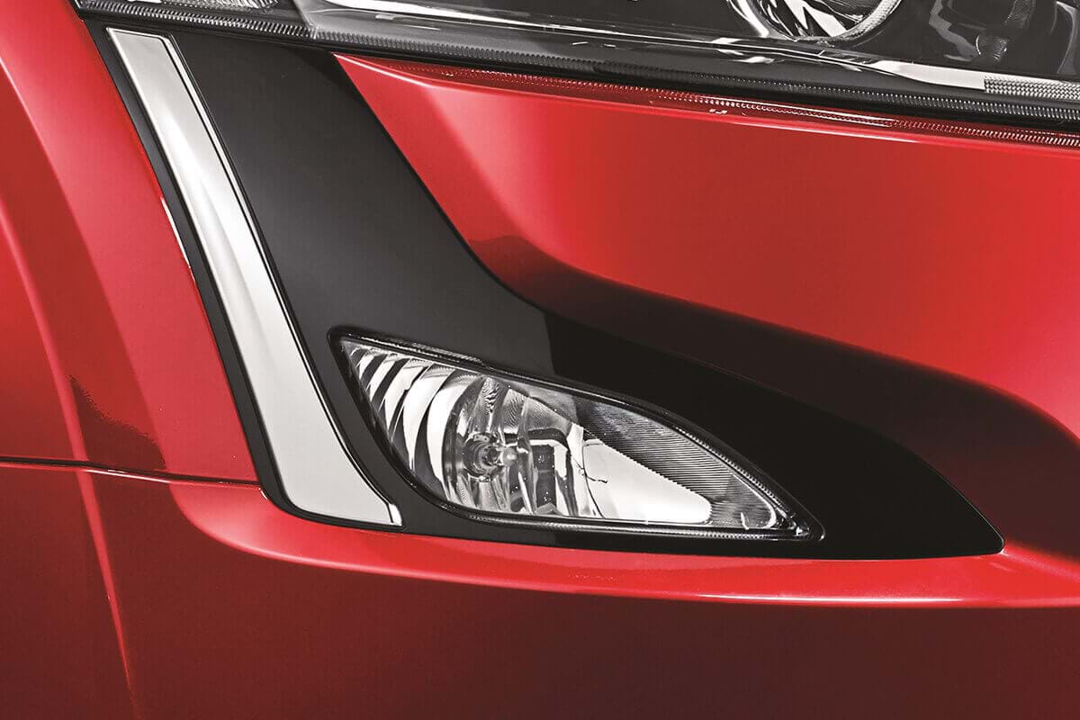 XUV500 FEATURES - Mahindra UAE