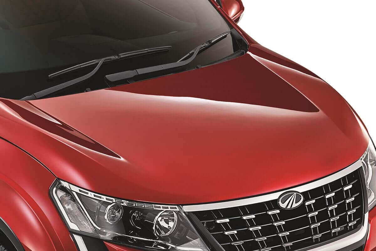 XUV500 FEATURES - Mahindra UAE
